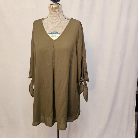 Misia | Tops | Nwt Misia Olive Green Flowy Blouse | Poshmark